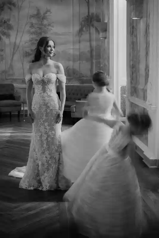 Philadelphia Area Weddings | Curtis Arboretum | Maddy & Twardy